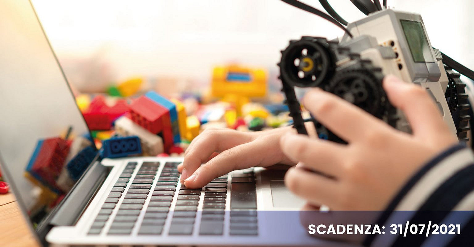 Spazi e strumenti digitali per le STEM - MR Digital - Education